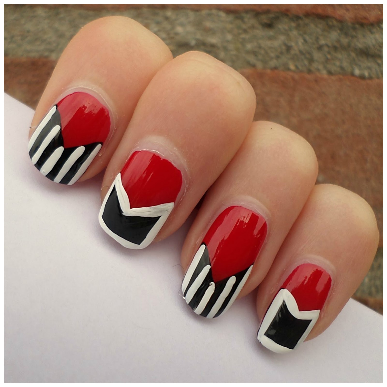 Creativenails4fun: ~Nail art~ Classic Red Manicure!