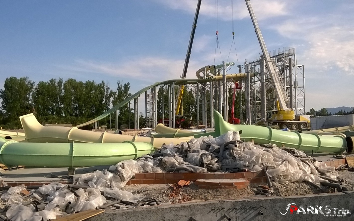 Splashworld ouvre en juillet : Découvrez nos photos exclusives ...
