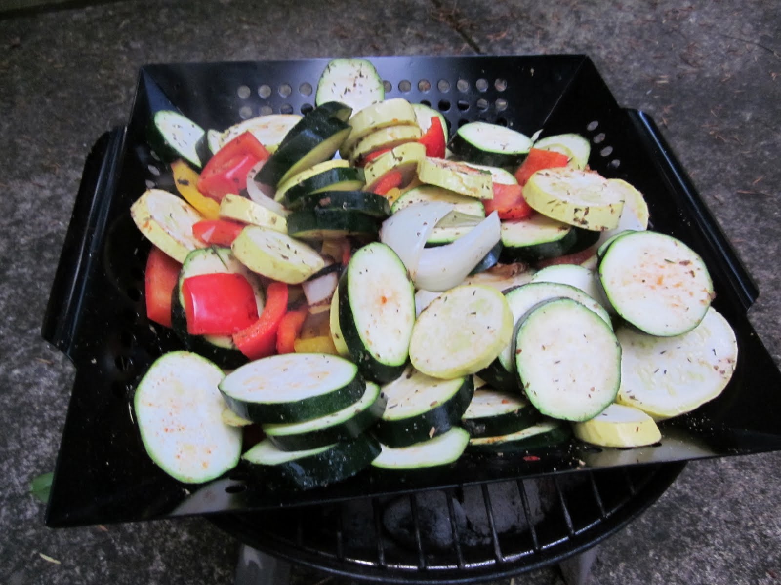 Foodbuzz 24x24: Gluten Free Spring Cookout | No One Likes Crumbley Cookies