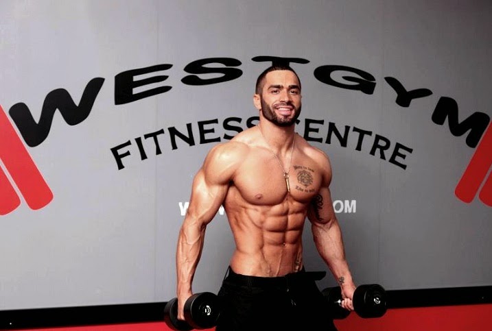 Train with DC: Belly of the beast - Ab training for a tight and strong ...