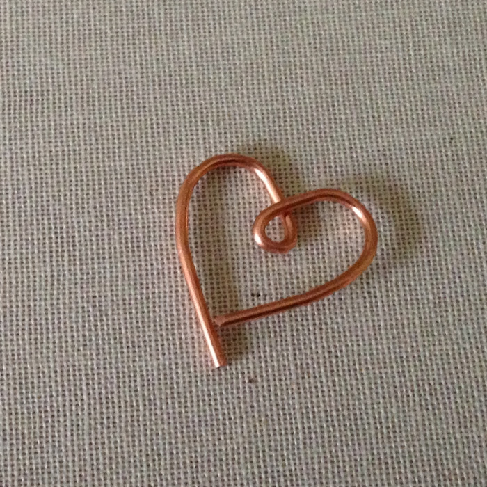 Lisa Yang Jewelry : Free Tutorial: Wire Heart Clasp