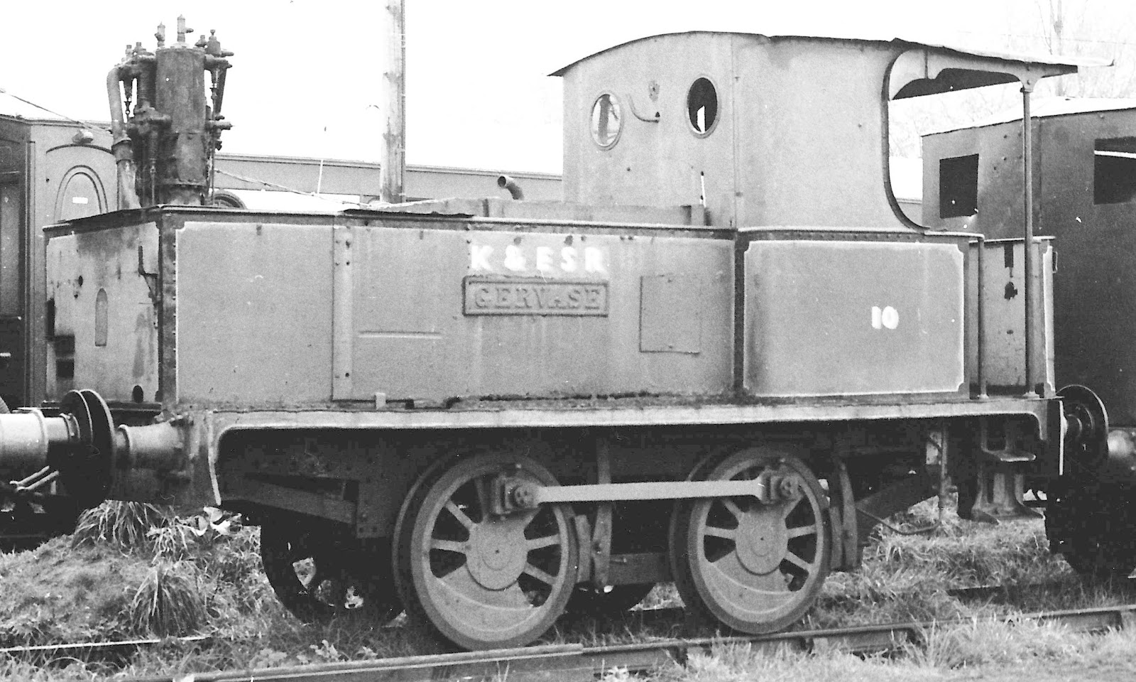 Sentinel Steam Loco 7109: Sentinel Conversion Loco Steams Again (2)