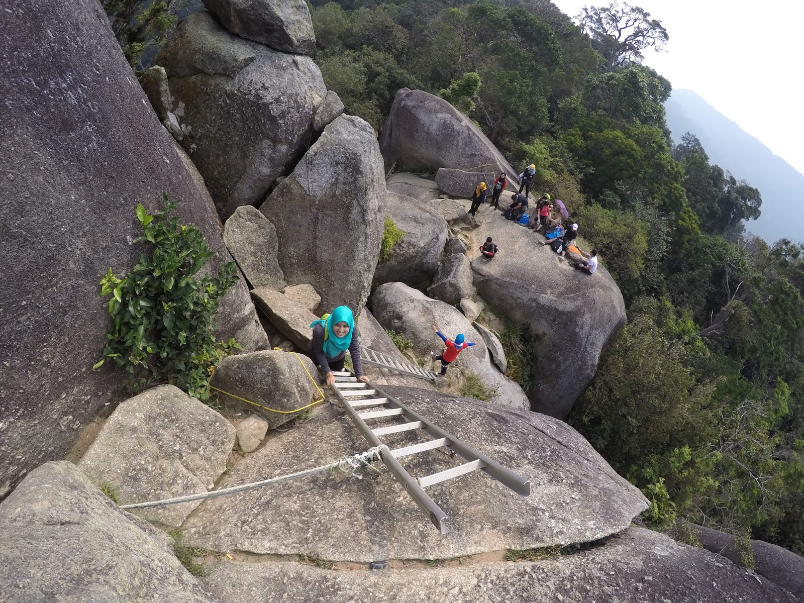 Hiking Gunung Datuk!