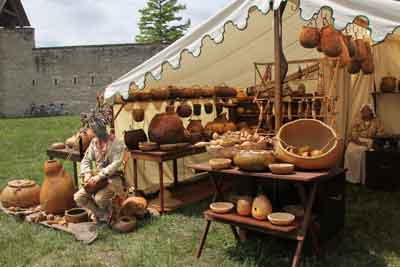 Jim Long's Garden: Historical Fort de Chartres Gardens