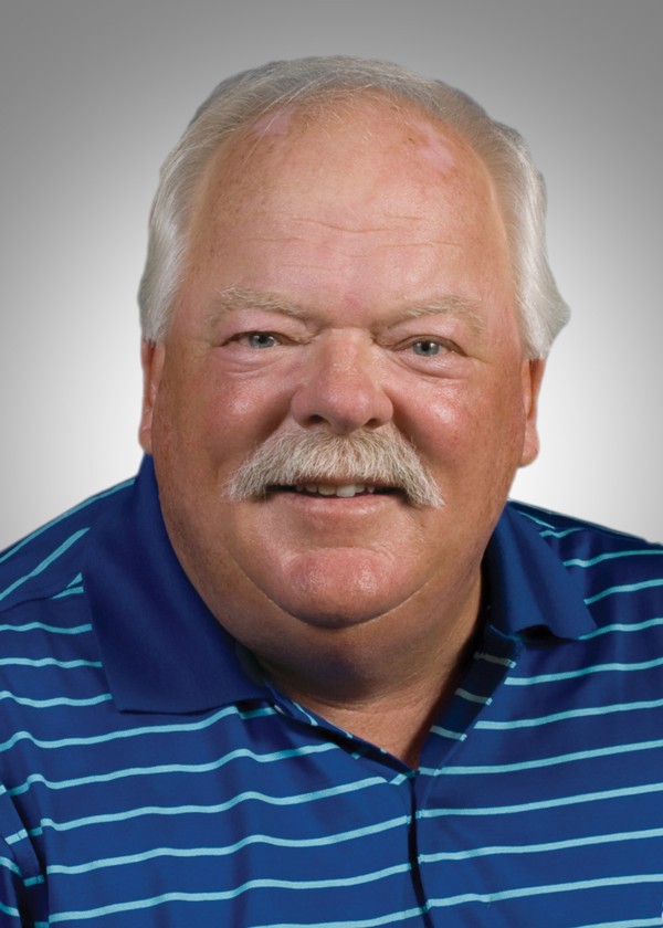 Profile of Golfer and Broadcaster Roger Maltbie