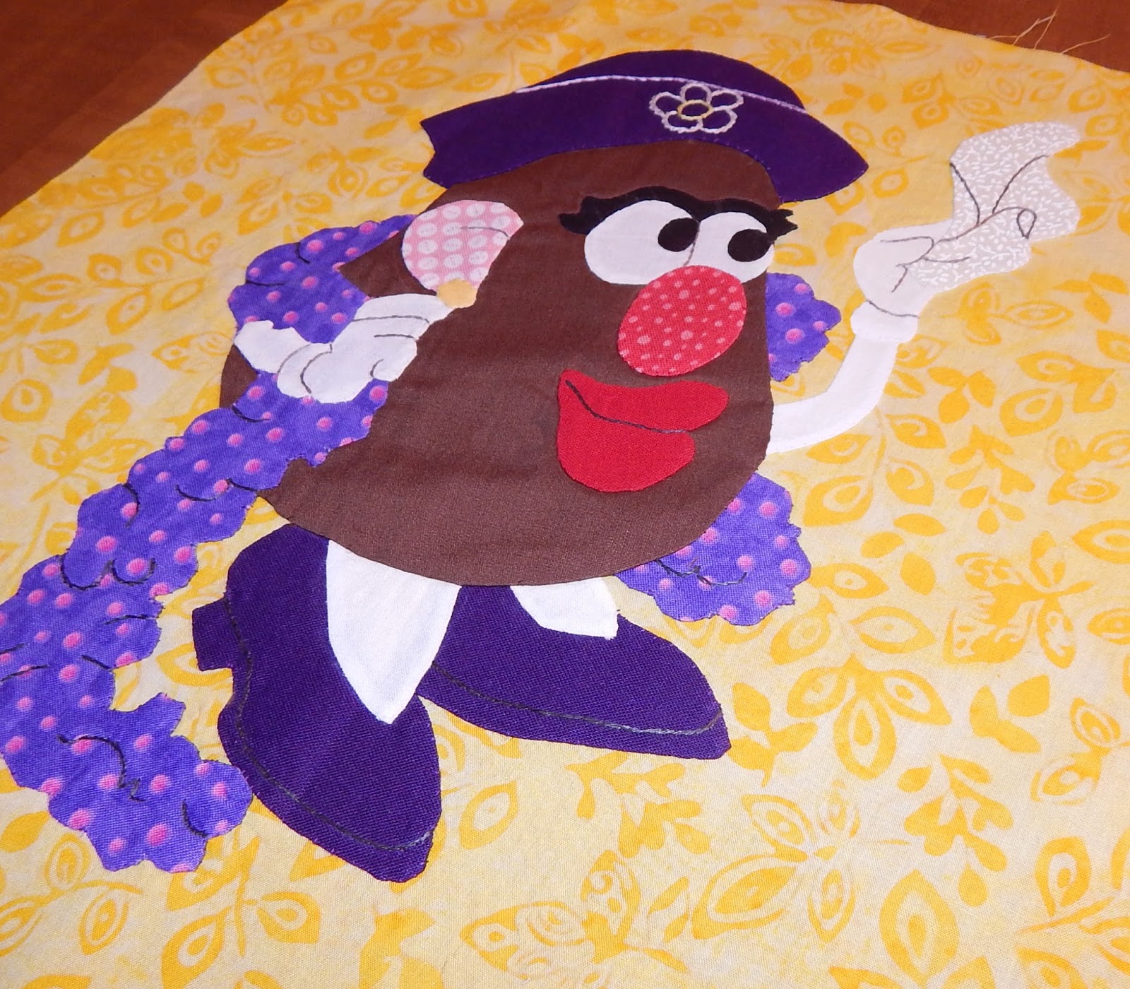 She's just a girl who creates...: More Mr. Potato Head Applique Patterns