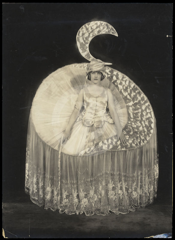 Elizabeth-aka-Betty-Morton-009-Moonlight-Midnight-Frolic-10-1920-by-ACJ ...