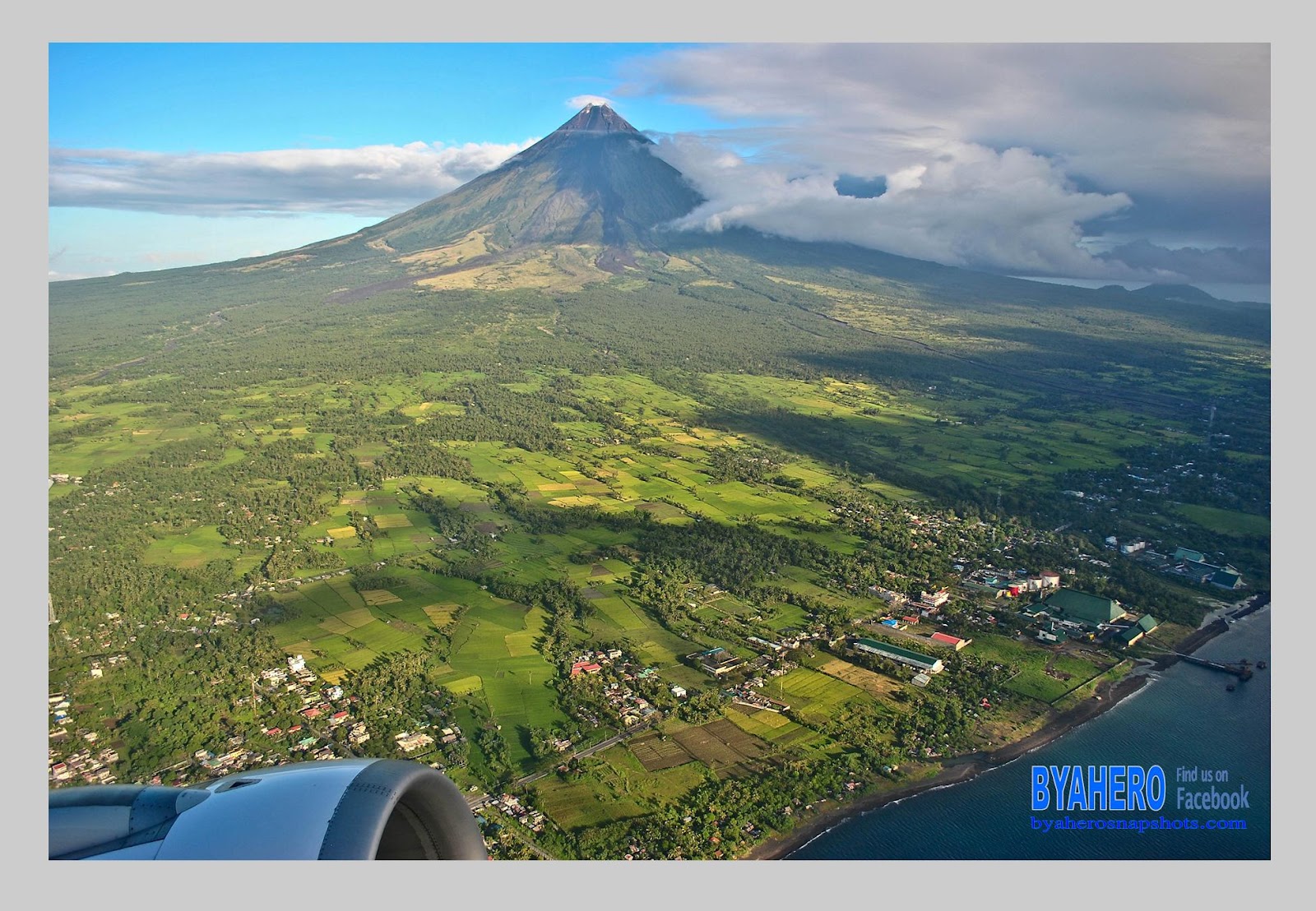 Byahero: Snapshot | Aerial view of Mt. Mayon