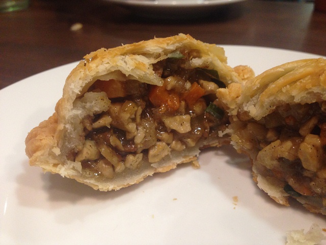 ERICJAZ FOODIES: QUIK-SNACK (BINONDO FOOD TRIP)