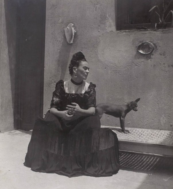 Black and Lashes: Pretty Things: Frieda.