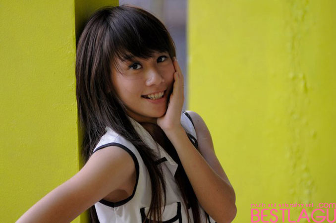 NovaShare: Cherly ChiBi
