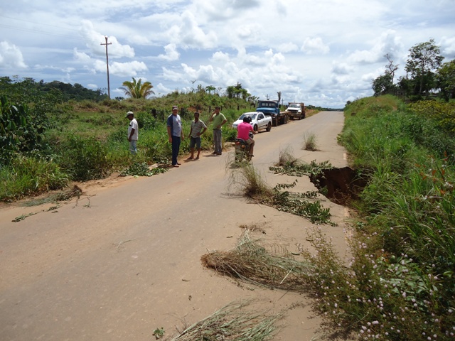 Bem Vindo!!! Prefeitura de Apuí: Apuí a beira do isolamento total.