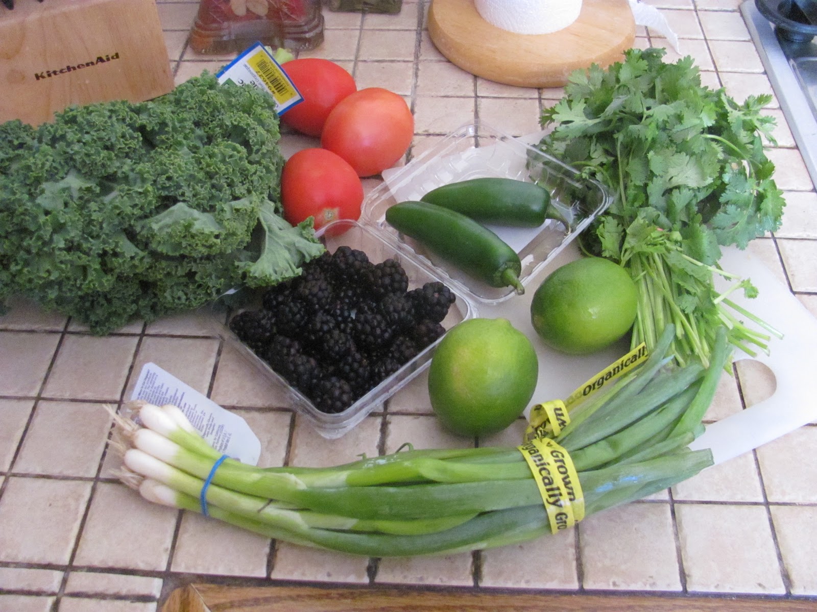 Something That's Beautiful: Blackberry kale salsa