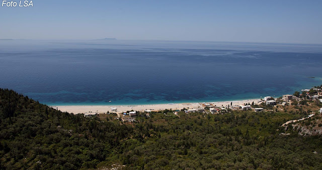 Dhermiu, e kaltra e thellë e detit që të magjeps