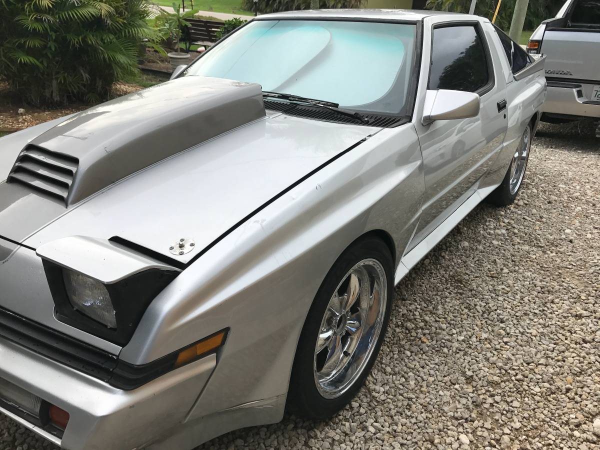 Snorkus Maximus: 1987 Mitsubishi Starion V8 Swap - DailyTurismo