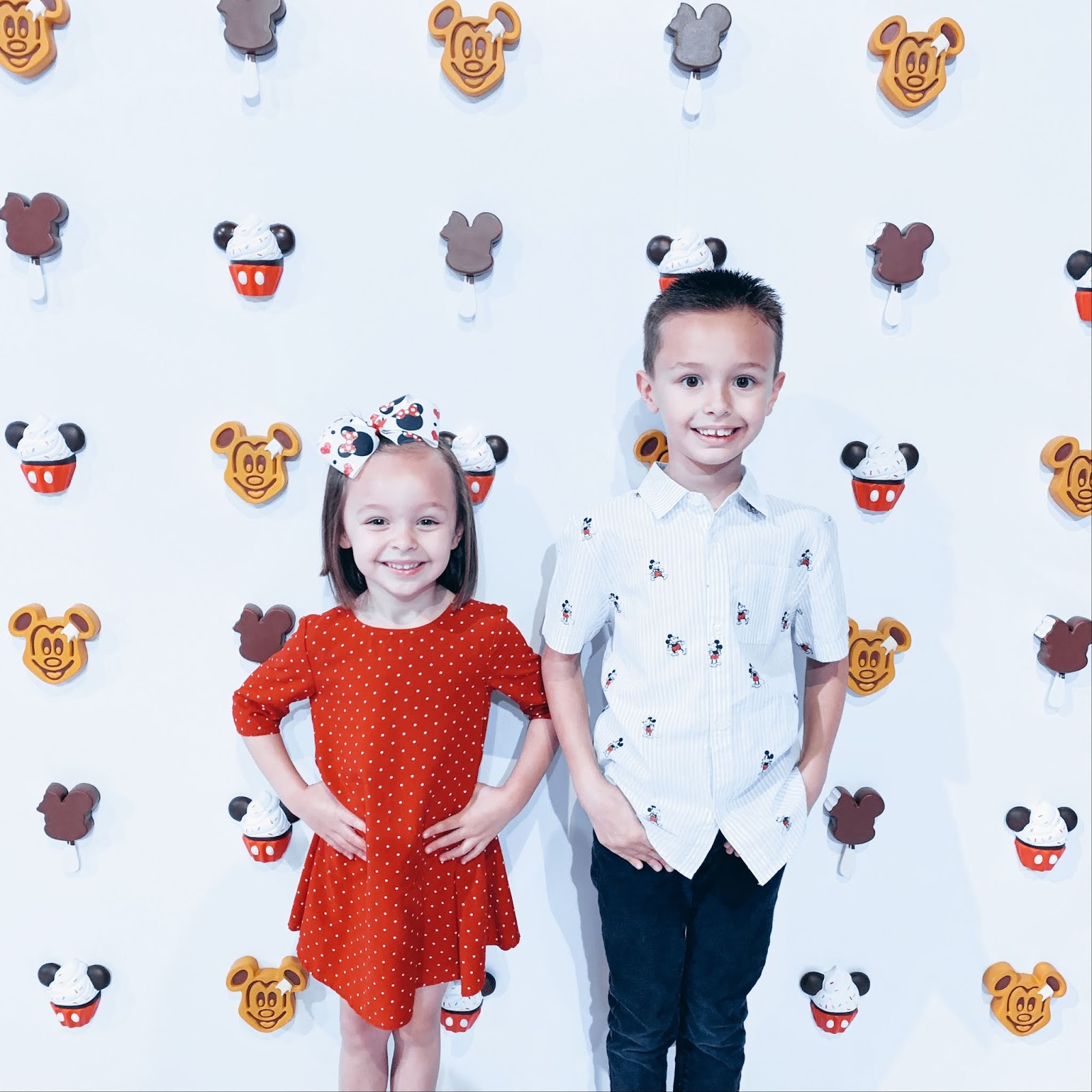 Pop-Up Disney: A Mickey Celebration - THE PATRICIOS