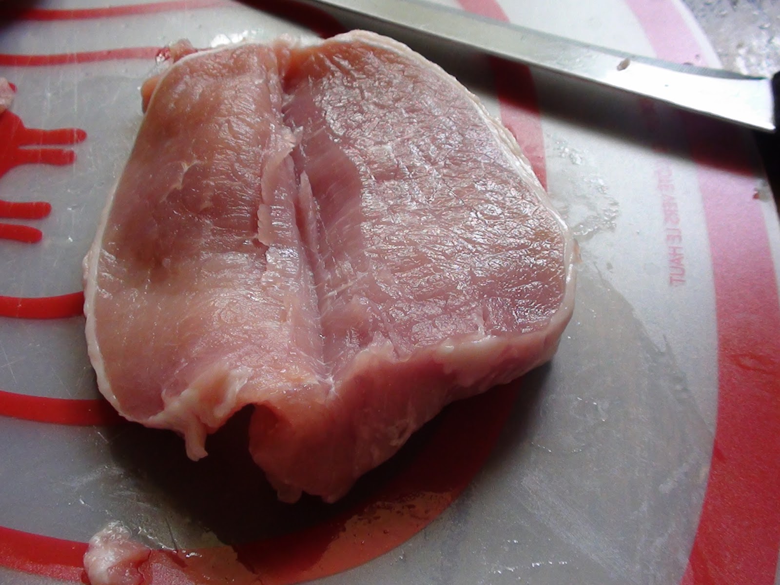 zsuzsa is in the kitchen: CUTLET PREPARATION AND BUTTERFLYING PORK