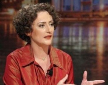 .: Argita Berisha bën hundën operacion, fotot para dhe pas