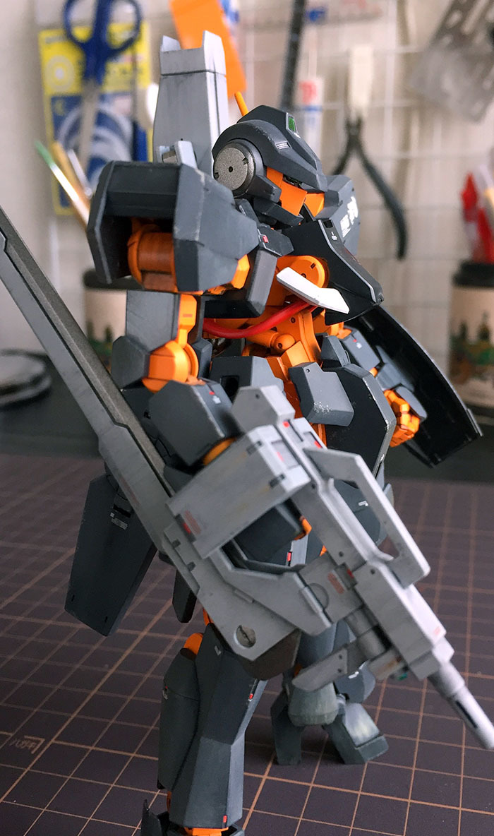 Custom Build: HG 1/144 Graze Custom Unit