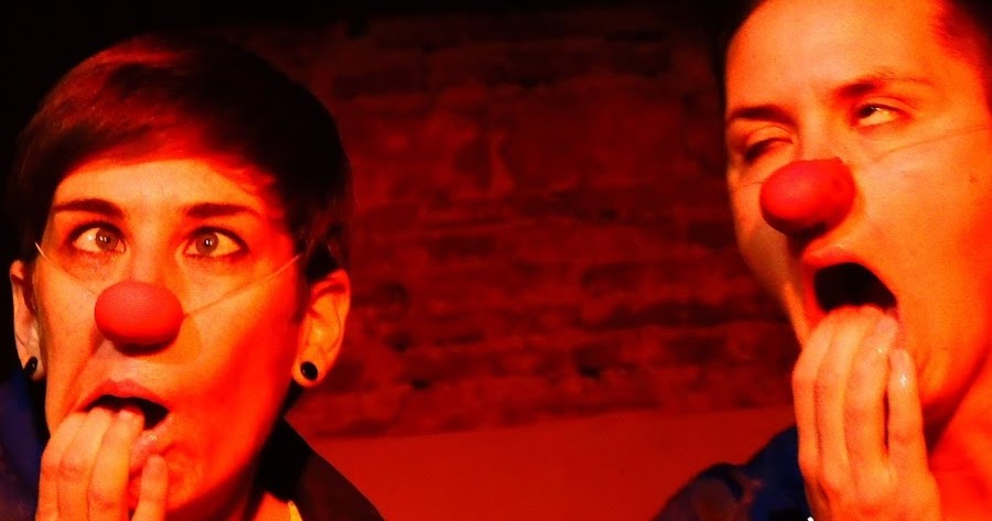 Clown Evolution: Cia Degustando Placeres