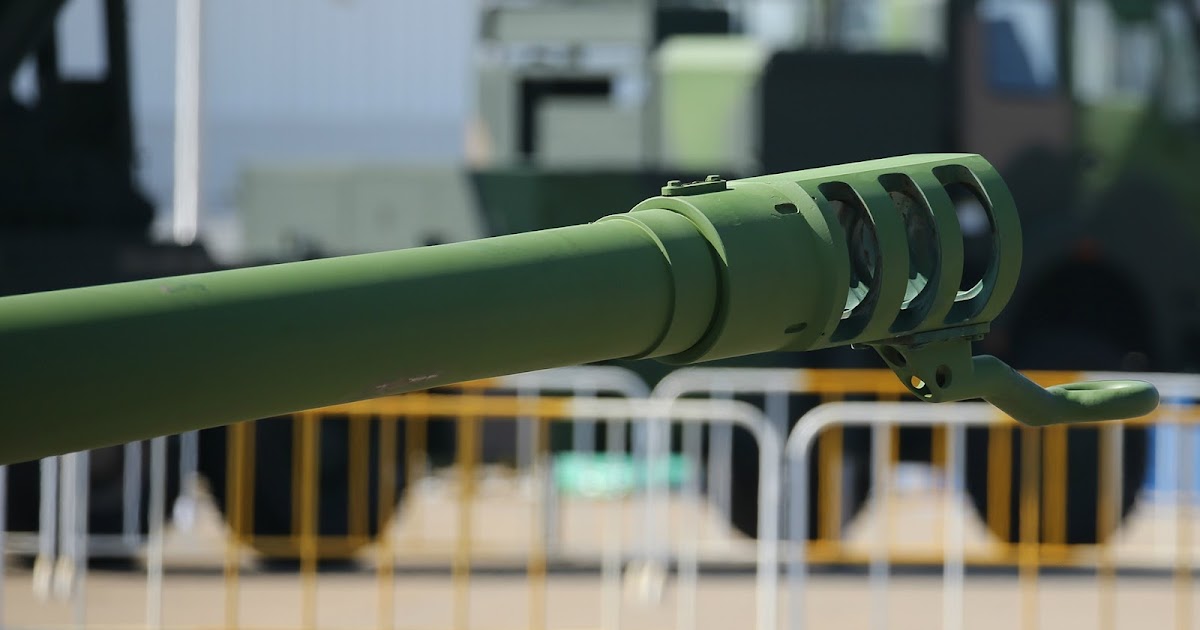 China Defense Blog: Close up photos of the day: AH-4 155mm Light-weight ...