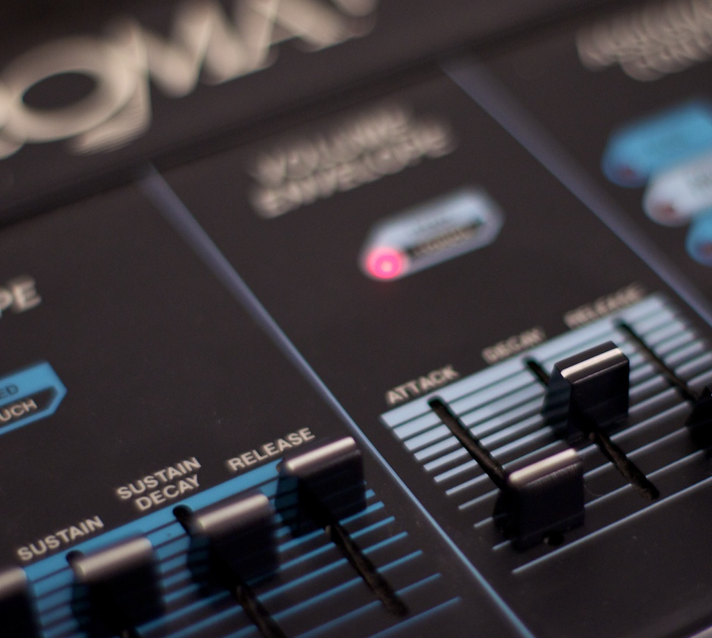 MATRIXSYNTH: Beem gear pics