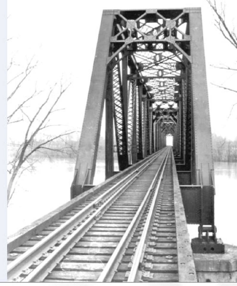 Industrial History: NKP (Clover Leaf) Bridge over Wabash River