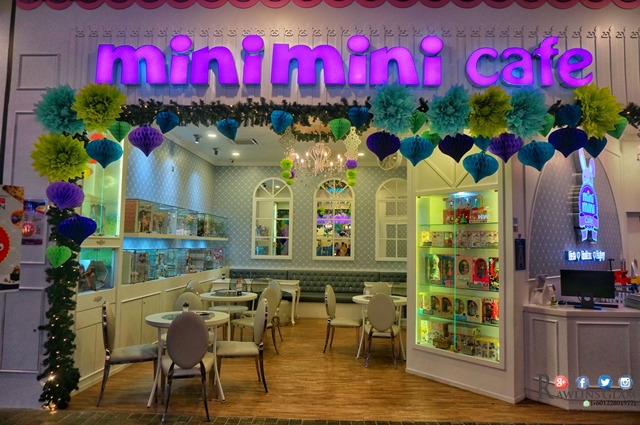 Stay Calm and Have Fries @ Mini-Mini Cafe | R A W L I N S _ G L A M