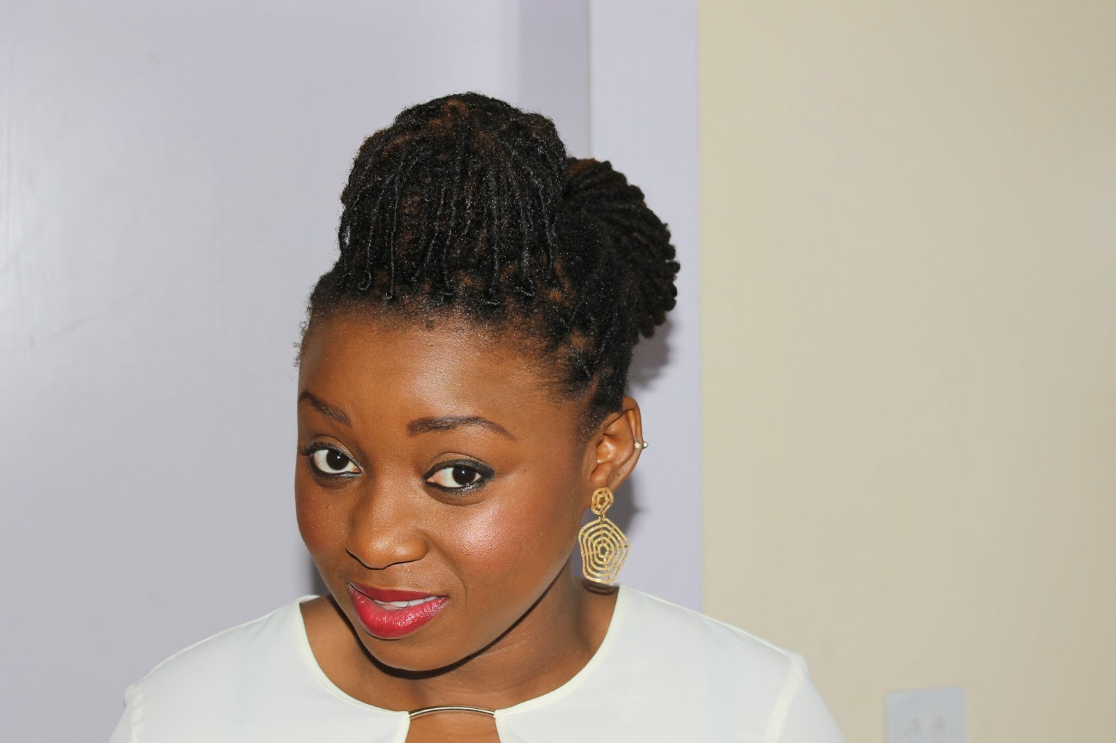 Hair How To: The Duo Buns with inverted top bun