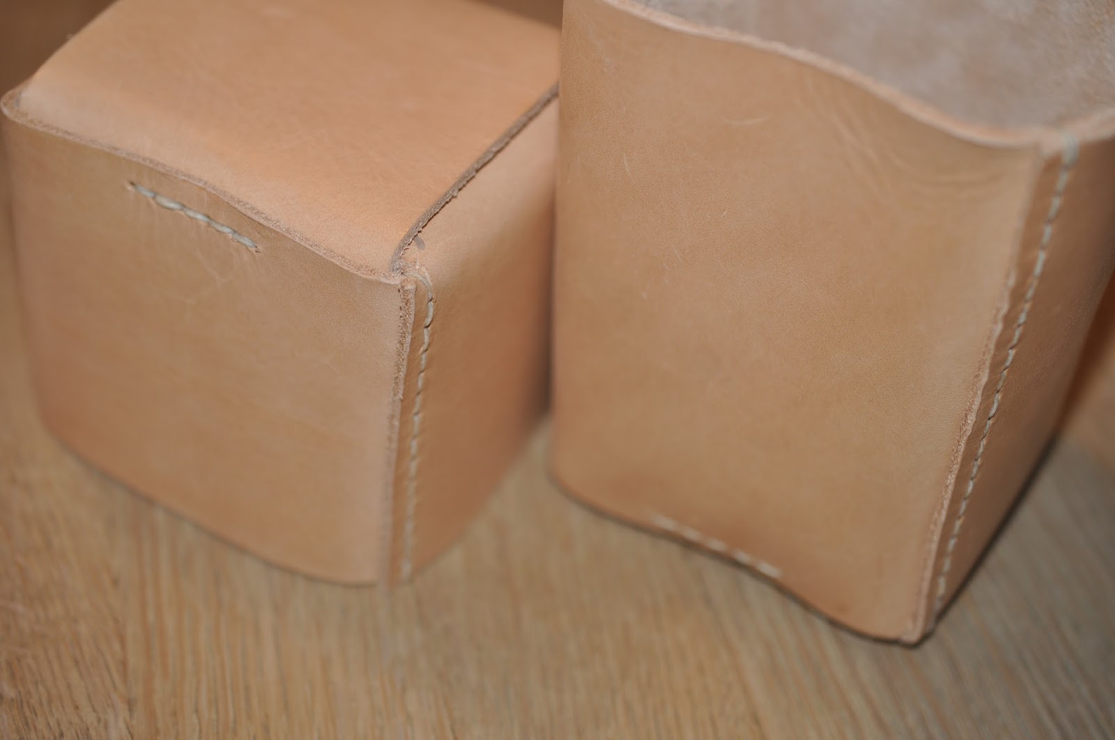 Strikogsting : Syning i læder