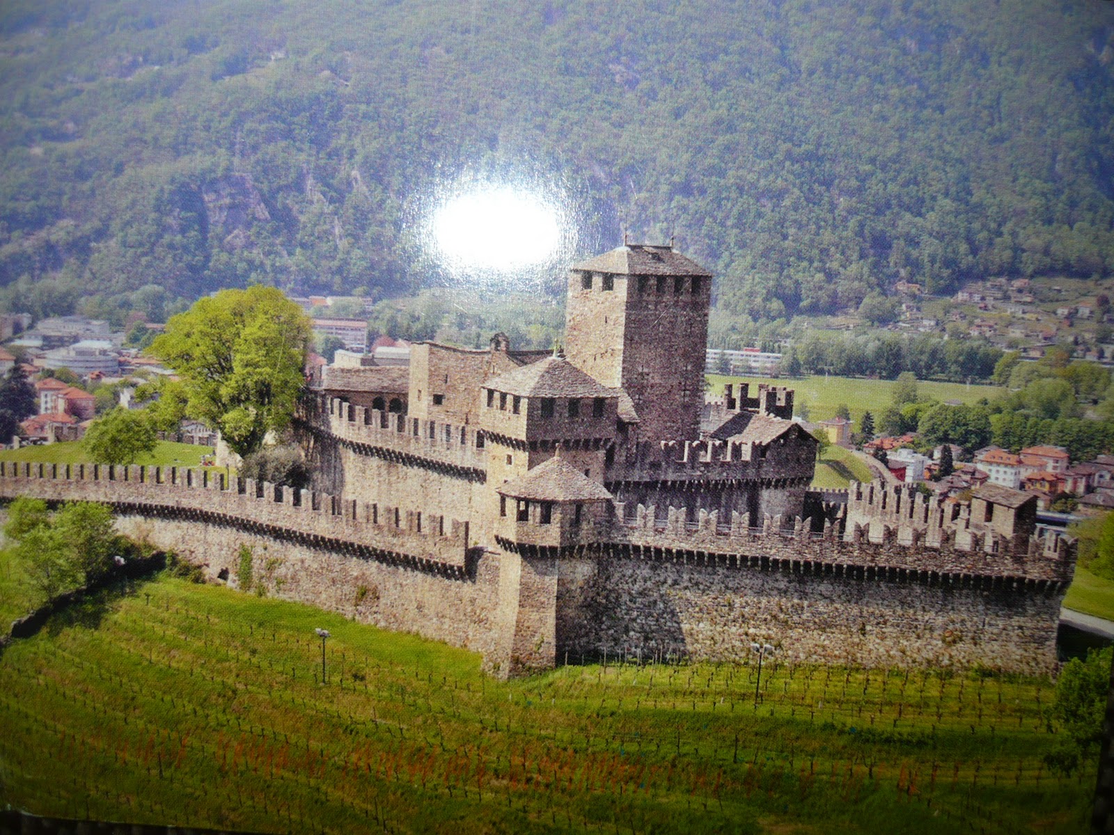 UNESCO sites around the world: SWITZERLAND: Three Castles, Defensive ...