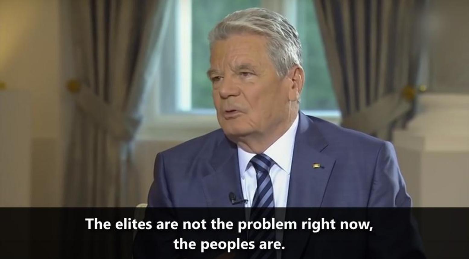 JOACHIM GAUCK: "ΤΟ ΠΡΟΒΛΗΜΑ ΔΕΝ ΕΙΝΑΙ ΟΙ ΕΛΙΤ. ΤΟ ΠΡΟΒΛΗΜΑ ΕΙΝΑΙ Ο ΛΑΟΣ ...