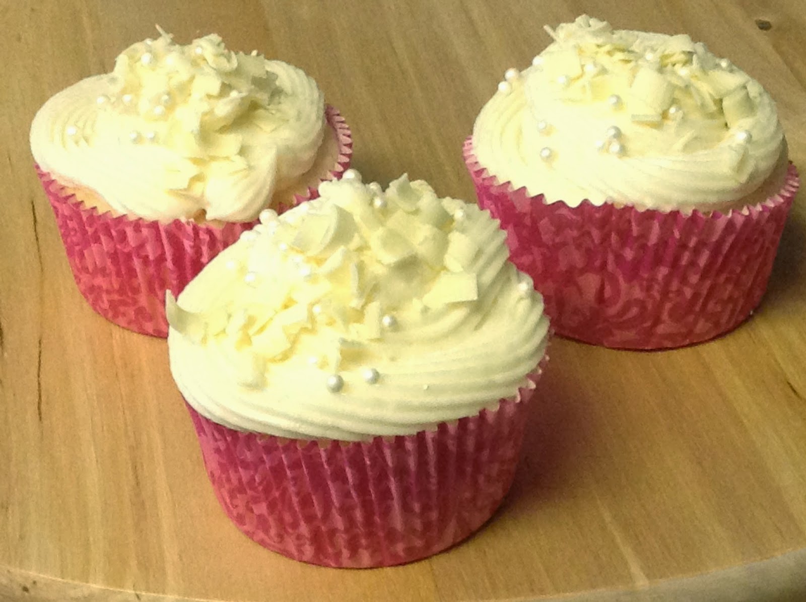 Dancing in the Kitchen With Jonnie and Boan: White Chocolate Surprise ...