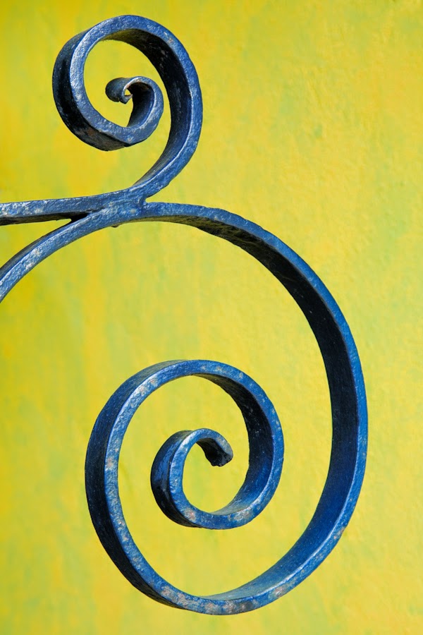 Doug's Photo Blog: Double Scroll