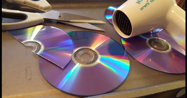 How to cut DVDs / CDs for Craft projects - Lifestyle & DIY blogger with ...