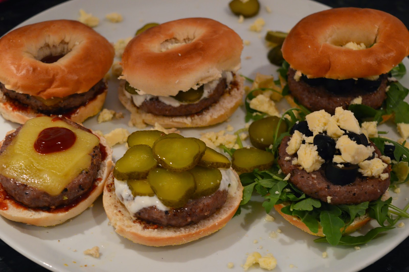 Coisas e Coisinhas: 3 Style Mini Burgers - Um aniversário muito ...
