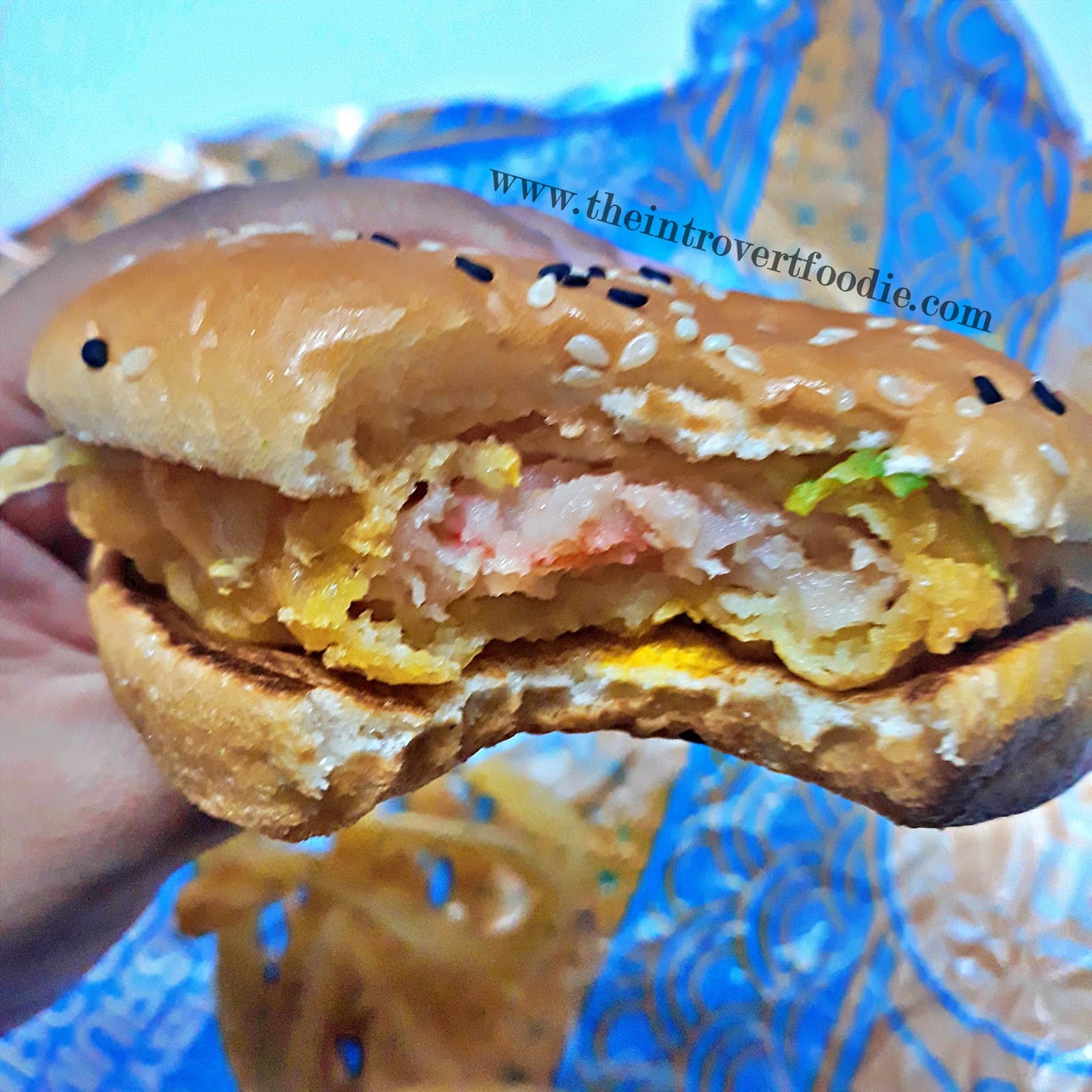 An Honest Review: Sakura Meal - Ebi Burger at McDo Philippines