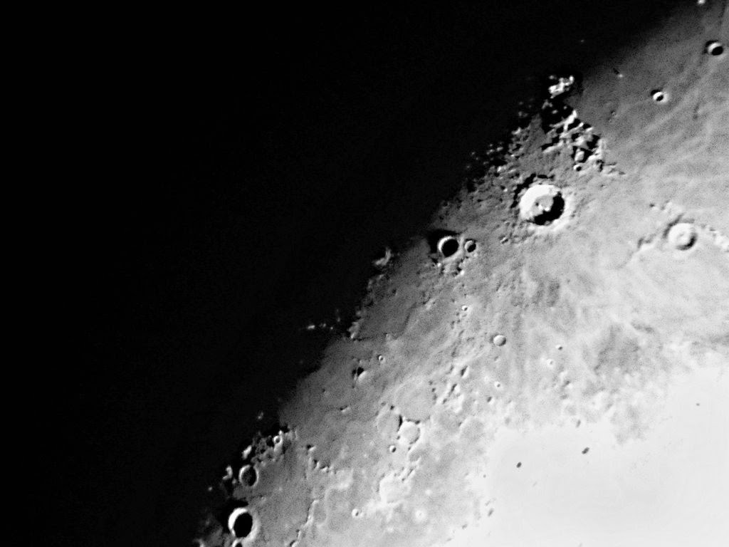 RUBENS Núcleo de Estudos da Lua: Nasa acreditava que interior dos ...