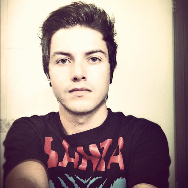 Fc meu Pelucia: Biografia Pe Lanza