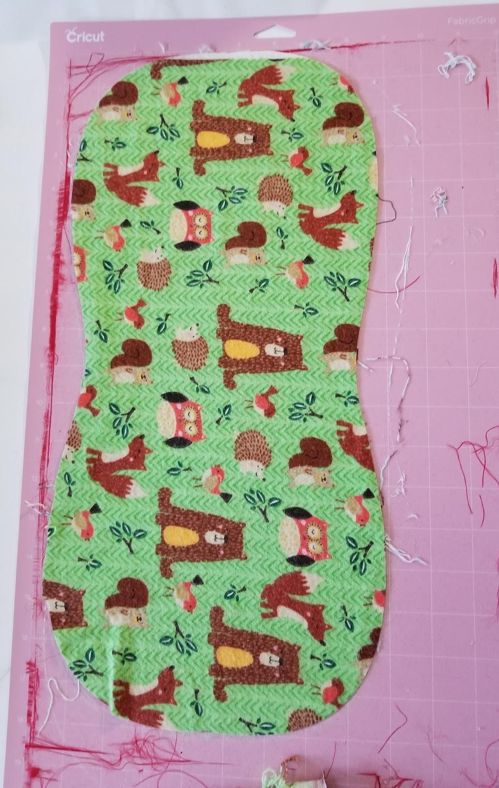 Free Baby Burp Cloth Pattern + SVG Cut File | Sew Simple Home
