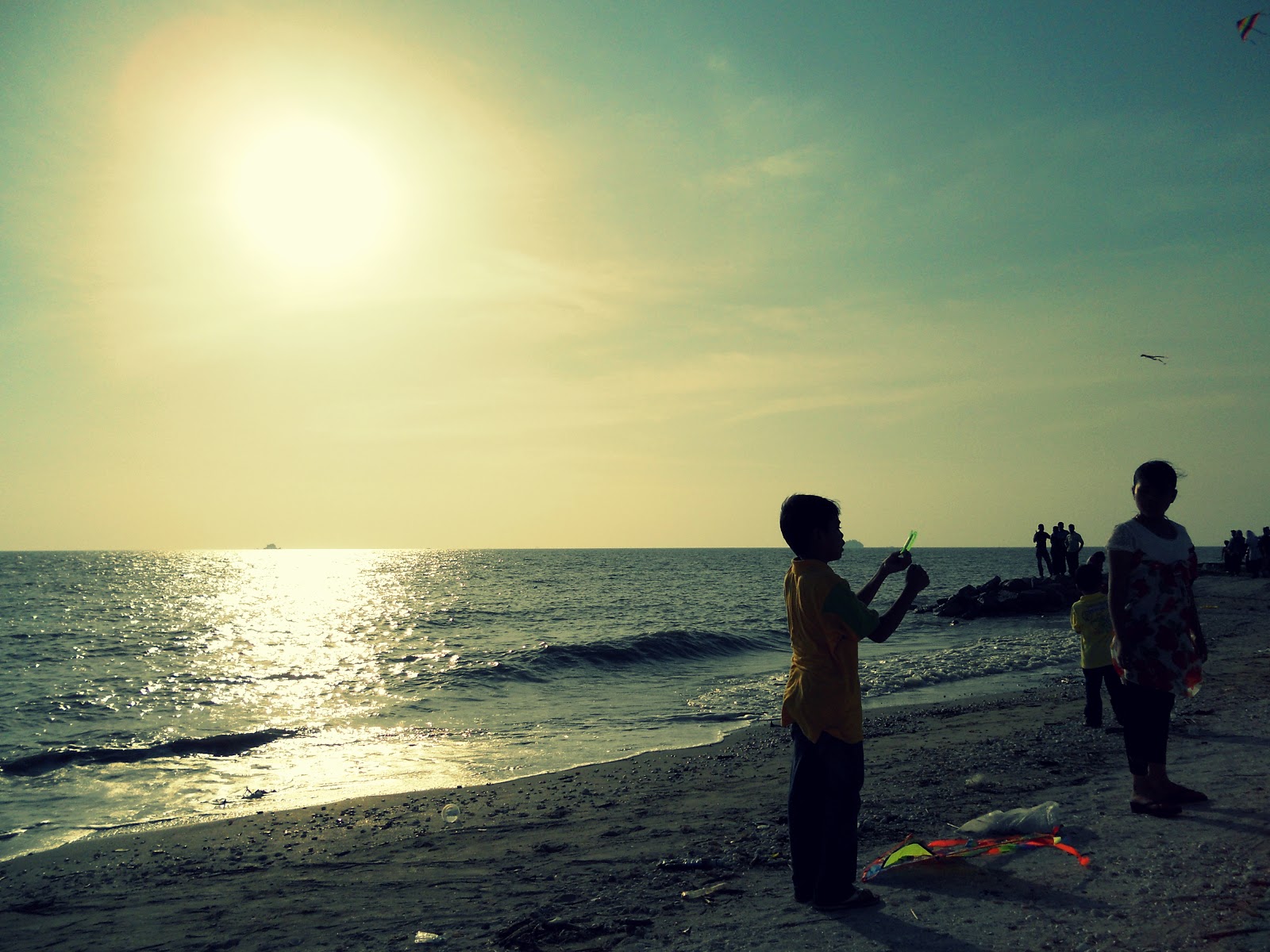 Eksplorasi - Pantai Remis di Jeram, Kuala Selangor - Relaks Minda