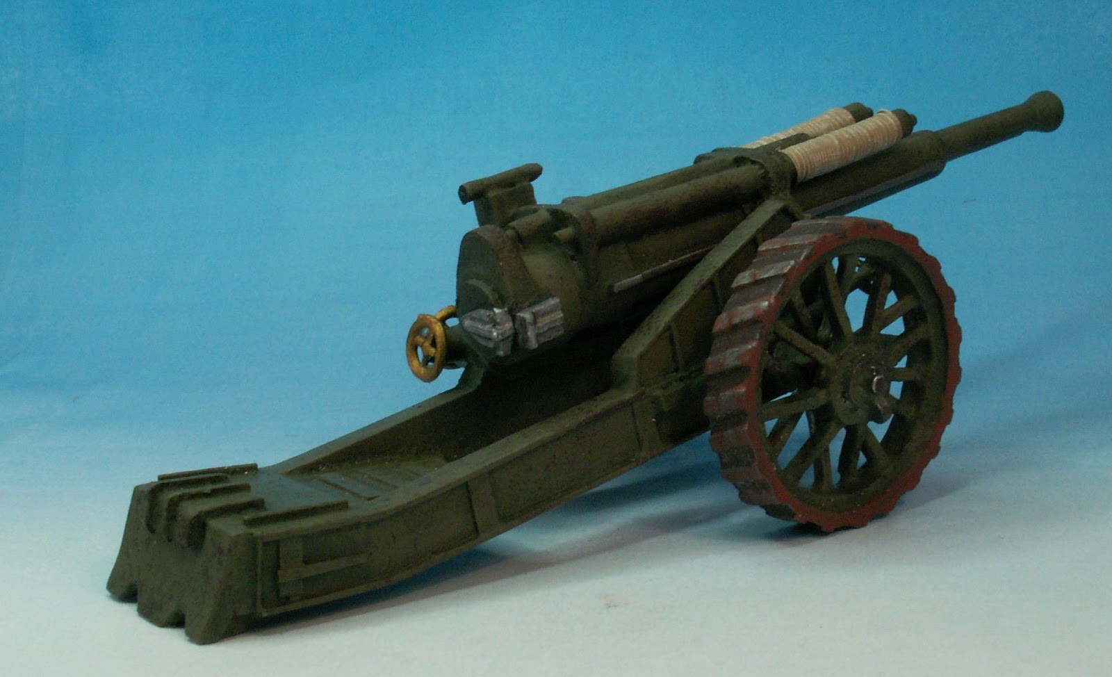 Over Open Sights: HLBSCo WW1 8 inch Howitzer and 60 pdr field gun.