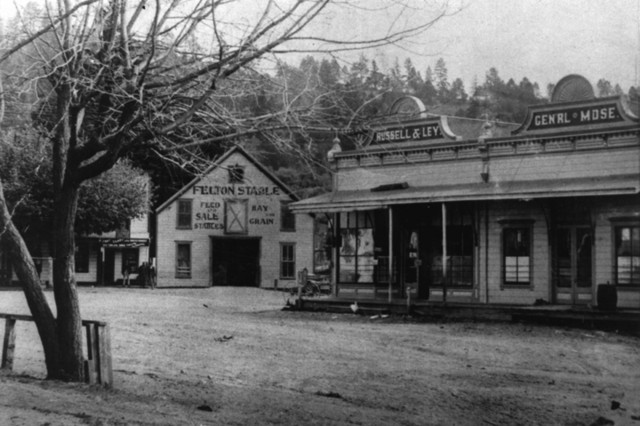 Santa Cruz Trains: Railroads of the Monterey Bay: Stations: Old Felton