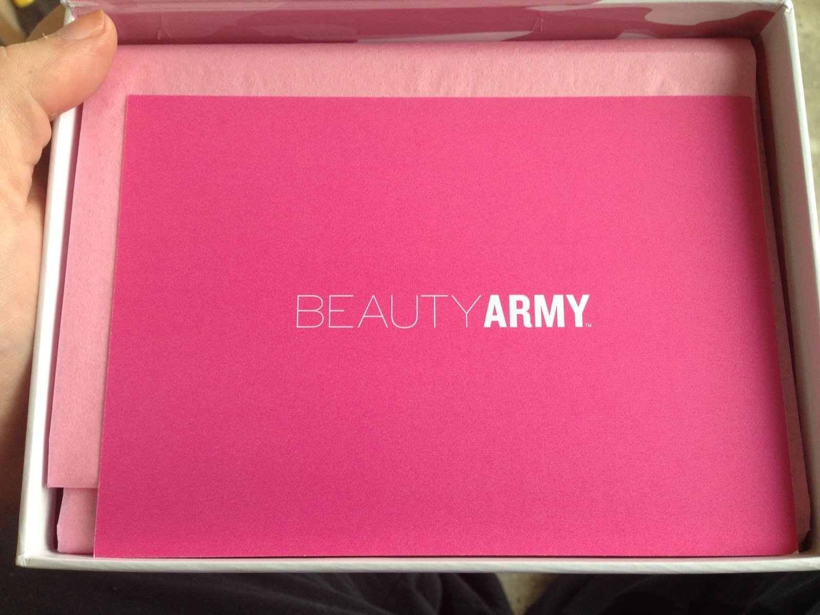 Life of a mad typer: Beauty Army review