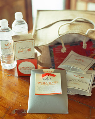 Life of a Vintage Lover: Welcome Gifts