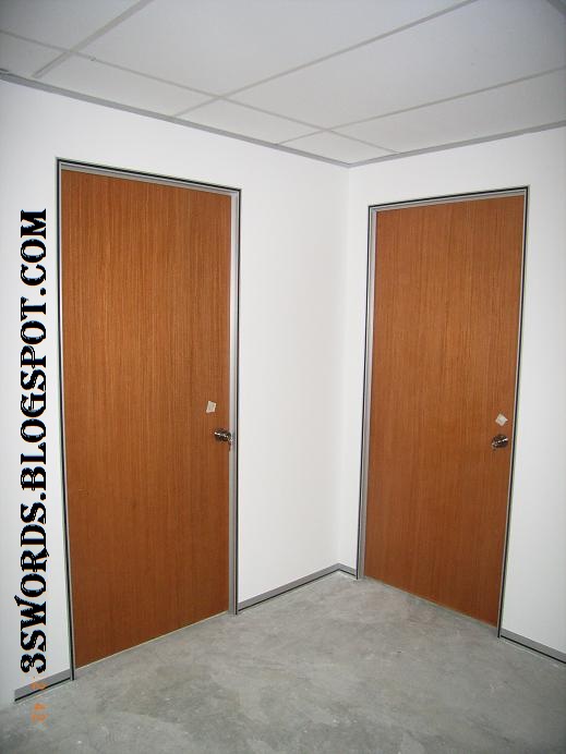 Gypsum board partition - standard nyatoh ply door