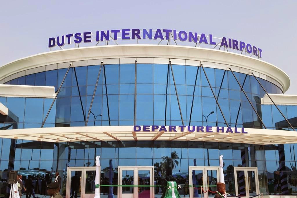 NIGERIAN TOP SECRET: PHOTOS: GEJ Commisions Dutse International Airport