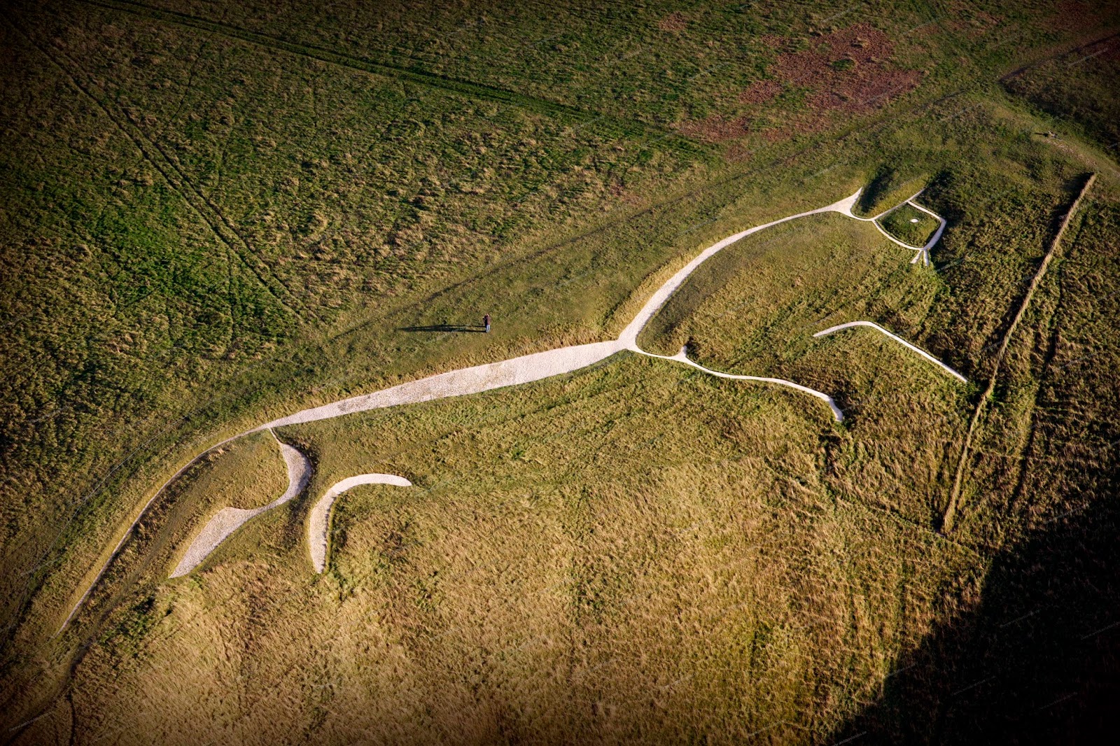 ARTicle: Prehistoric land art...
