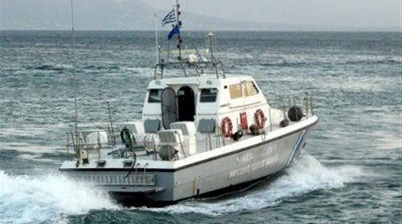 50 ΛΑΘΡΟΜΕΤΑΝΑΣΤΕΣ ΣΤΑΜΑΤΗΣΕ ΤΟ ΛΙΜΕΝΙΚΟ ΣΕ ΕΝΑ ΜΟΝΟ ΒΡΑΔΥ.... ΚΑΙ ΜΟΝΟ ...