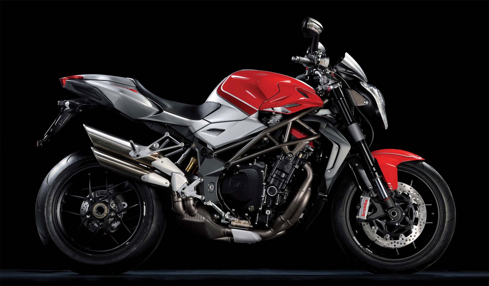 Motorcycle Pictures: MV Agusta Brutale 1090RR 2011